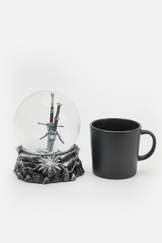 THE WITCHER TOOLS OF THE TRADE SNOW GLOBE – CD PROJEKT RED Gear Store - USA
